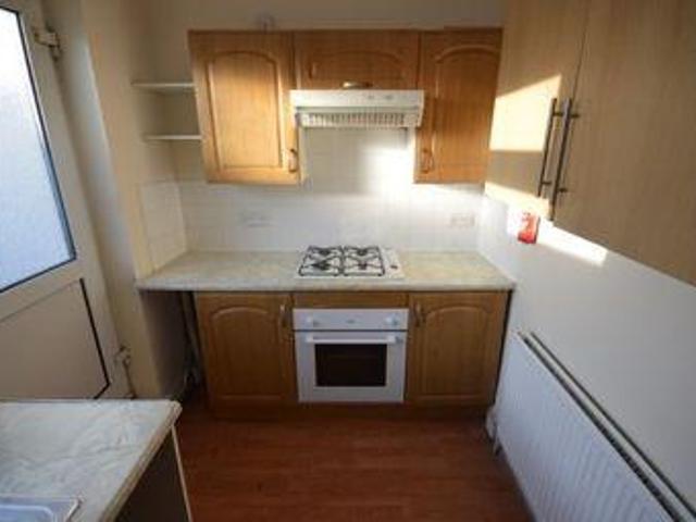 3 Bedrooms Flat for rent in Balgores Lane, 236A Balgores Ln, Romford, London RM2