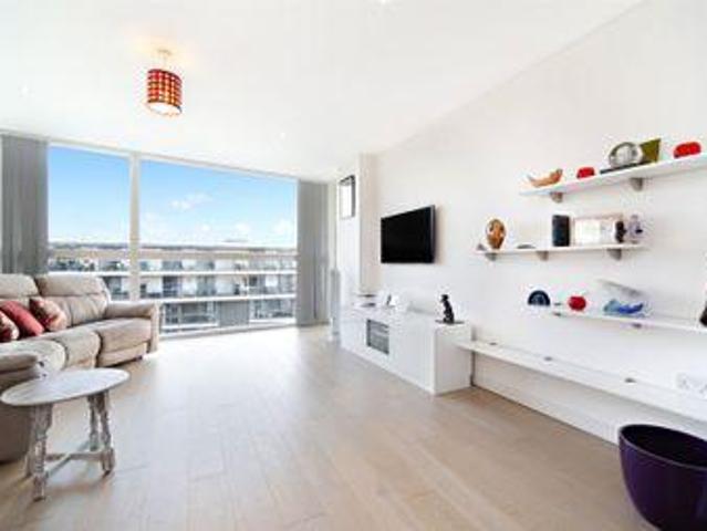3 Bedrooms Flat for rent in Banning Street, Greenwich, London SE10