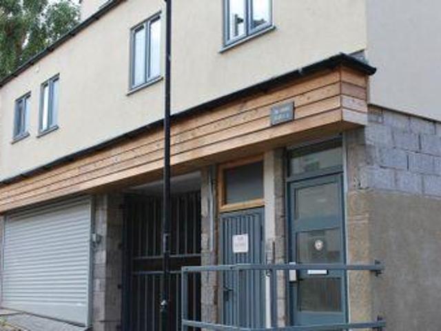 3 Bedrooms Flat for rent in Bethel Road, St George, Bristol BS5
