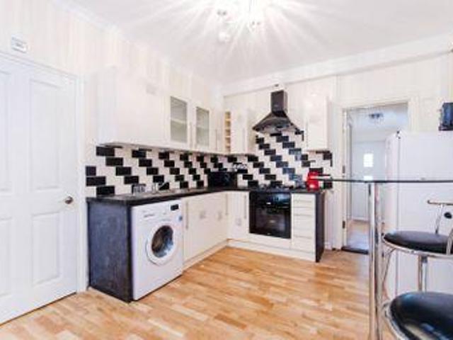 3 Bedrooms Flat for rent in Bessborough Road, Harrow HA1