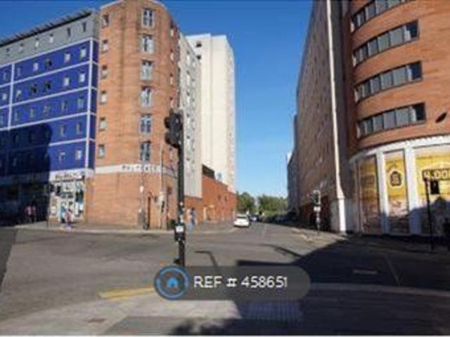 3 Bedrooms Flat for rent in Blackfriars Road, Glasgow G1