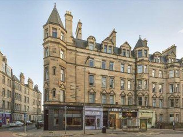 3 Bedrooms Flat for rent in Bruntsfield Place, Bruntsfield, Edinburgh EH10