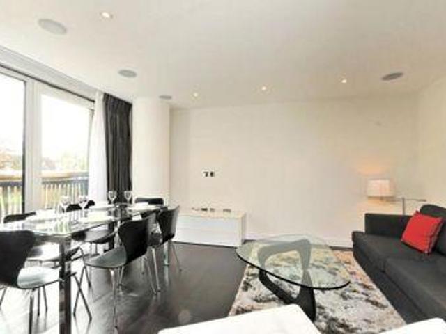 3 Bedrooms Flat for rent in Bramah House, Gatliff Road, Grosvenor Waterside SW1W