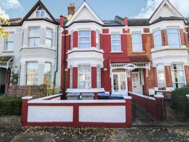 3 Bedrooms Flat for rent in Bramston Road, London NW10