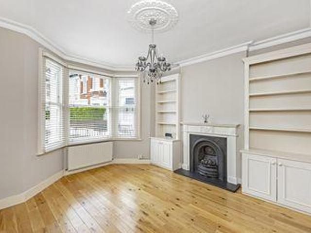 3 Bedrooms Flat for rent in Branksea Street, London SW6