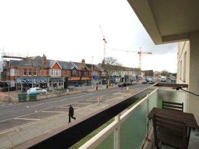 3 Bedrooms Flat for rent in Brighton Road, Worthing BN11
