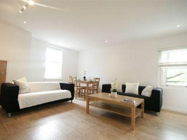3 Bedrooms Flat for rent in Brixton Hill, London SW2