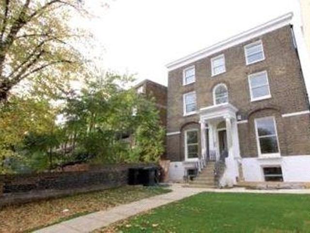 3 Bedrooms Flat for rent in Brixton Road, Brixton, London SW9