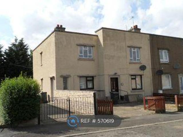 3 Bedrooms Flat for rent in Broomhouse Avenue, Edinburgh EH11