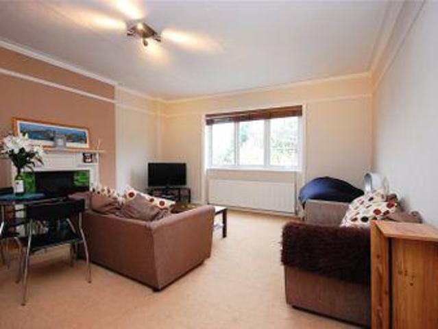 3 Bedrooms Flat for rent in Brondesbury Park, London NW2