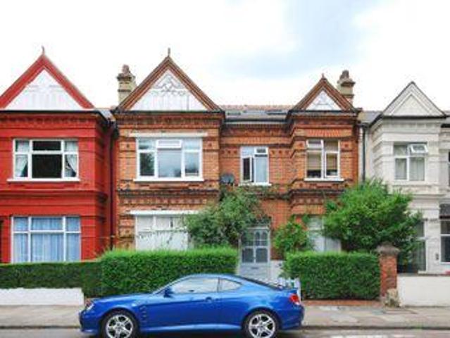 3 Bedrooms Flat for rent in Brondesbury Villas, Queen´s Park NW6