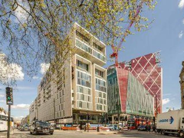 3 Bedrooms Flat for rent in Buckingham Palace Road, London SW1W