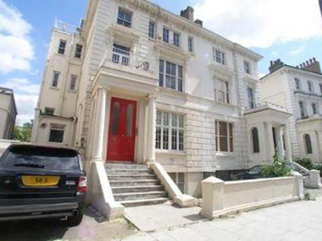 3 Bedrooms Flat for rent in Buckland Crescent, London NW3