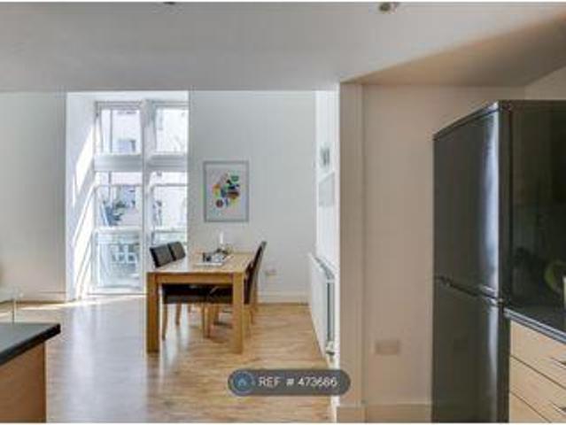 3 Bedrooms Flat for rent in Building 22, London SE18