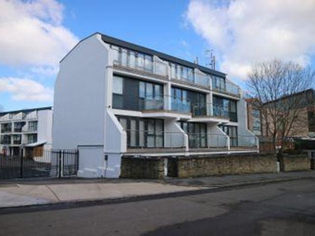 3 Bedrooms Flat for rent in Burngreave Road, Sheffield S3