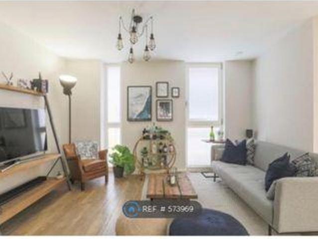 3 Bedrooms Flat for rent in Garda House, London SE10