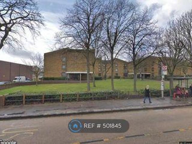 3 Bedrooms Flat for rent in Garratt Lane, Earlsfield SW17
