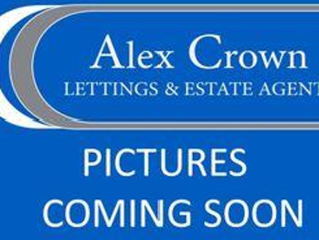 3 Bedrooms Flat for rent in Garvary Road, London E16