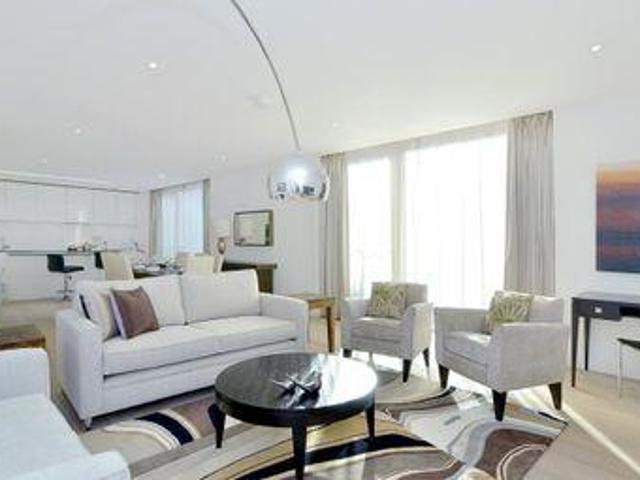 3 Bedrooms Flat for rent in George Street, London W1U