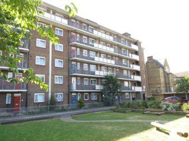 3 Bedrooms Flat for rent in Gernon Road, London E3