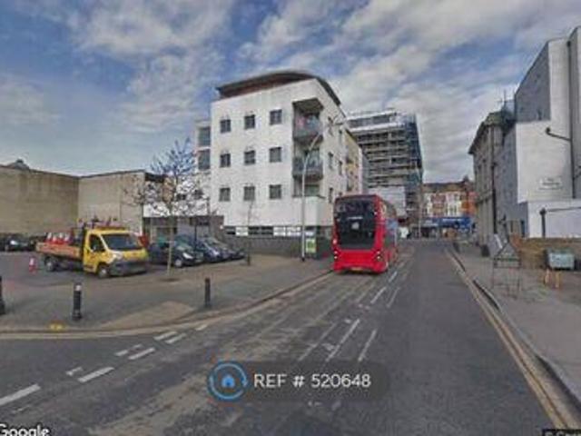3 Bedrooms Flat for rent in Gilford House, Ilford IG1