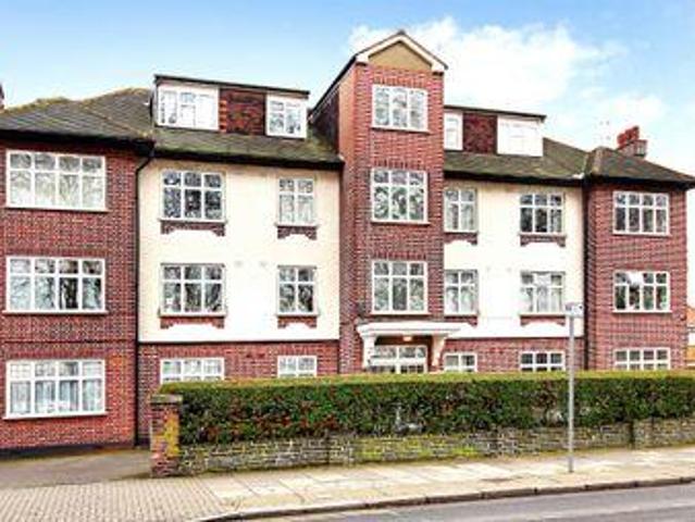 3 Bedrooms Flat for rent in Gladstone Court, Anson Road, London NW2