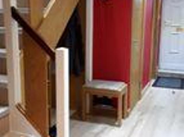 3 Bedrooms Flat for rent in Glengall Grove, London E14