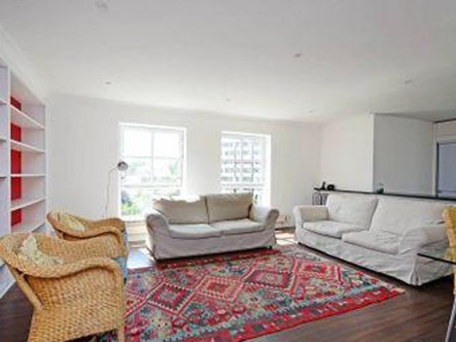 3 Bedrooms Flat for rent in Gloucester Terrace, Bayswater W2