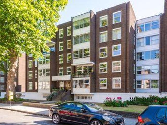 3 Bedrooms Flat for rent in Gloucester Avenue, Primrose Hill NW1