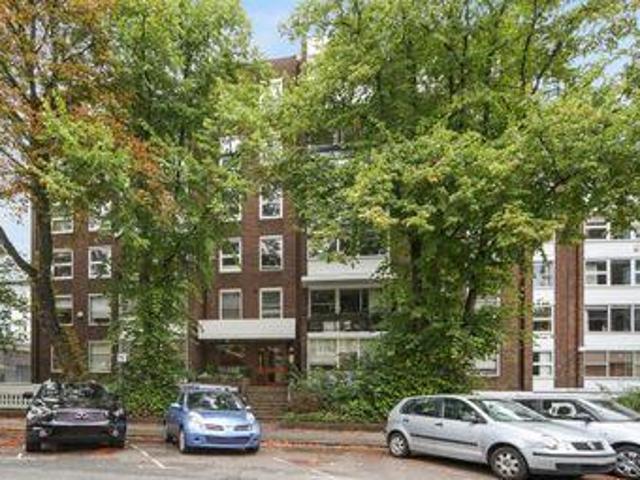 3 Bedrooms Flat for rent in Gloucester Avenue, Primrose Hill NW1