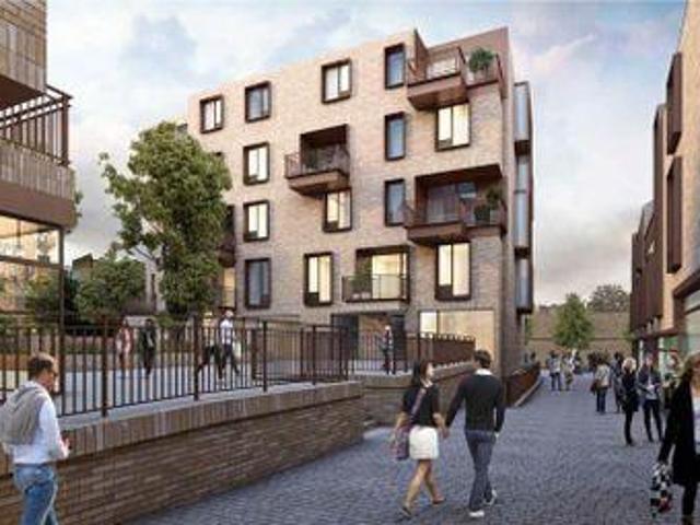 3 Bedrooms Flat for rent in Gransden Avenue, London E8