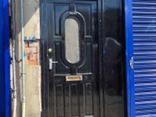3 Bedrooms Flat for rent in Great Cheetham Street East, Manchester M7