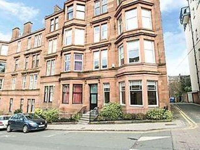 3 Bedrooms Flat for rent in Great George Street, Hillhead, Glasgow G12