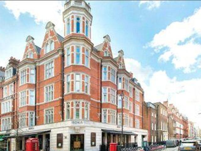 3 Bedrooms Flat for rent in Green Street, Mayfair W1K