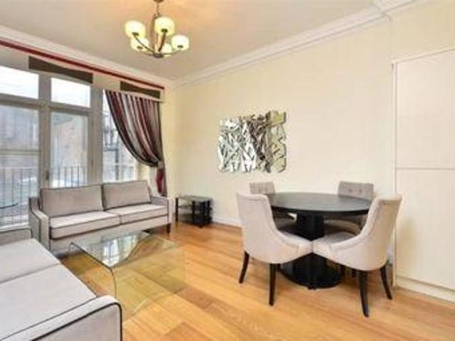 3 Bedrooms Flat for rent in Guilford Street, London WC1N
