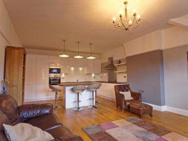 3 Bedrooms Flat for rent in Downleaze, Sneyd Park, Bristol BS9
