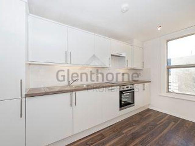 3 Bedrooms Flat for rent in Dawes Road, London SW6