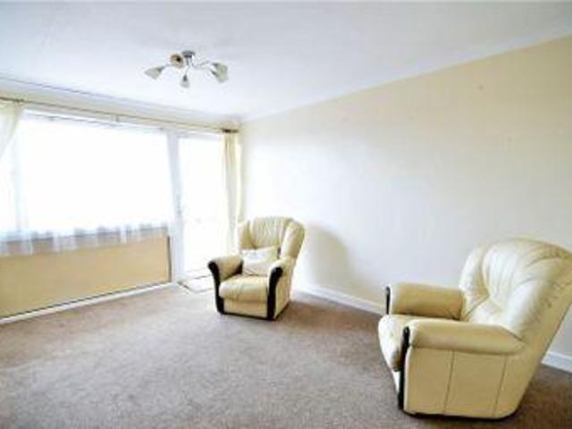 3 Bedrooms Flat for rent in Danehill Road, Brighton BN2