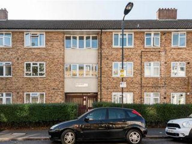 3 Bedrooms Flat for rent in Darville Road, London N16