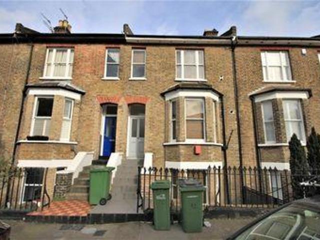 3 Bedrooms Flat for rent in Devonshire Drive, Greenwich SE10