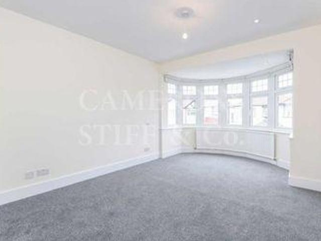3 Bedrooms Flat for rent in Dewsbury Road, Dollis Hill, London NW10