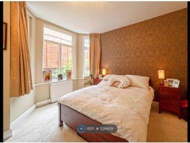 3 Bedrooms Flat for rent in Dean Road, London NW2
