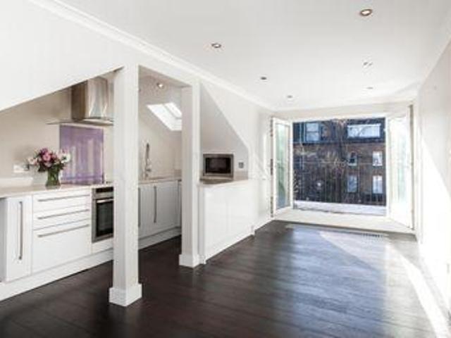 3 Bedrooms Flat for rent in Denning Road, London NW3
