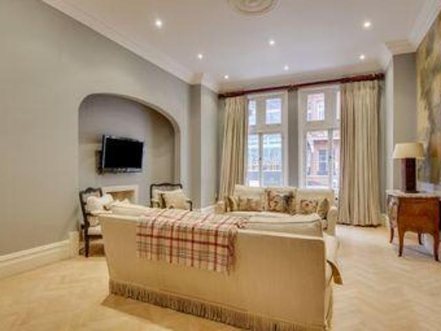 3 Bedrooms Flat for rent in Draycott Place, London SW3