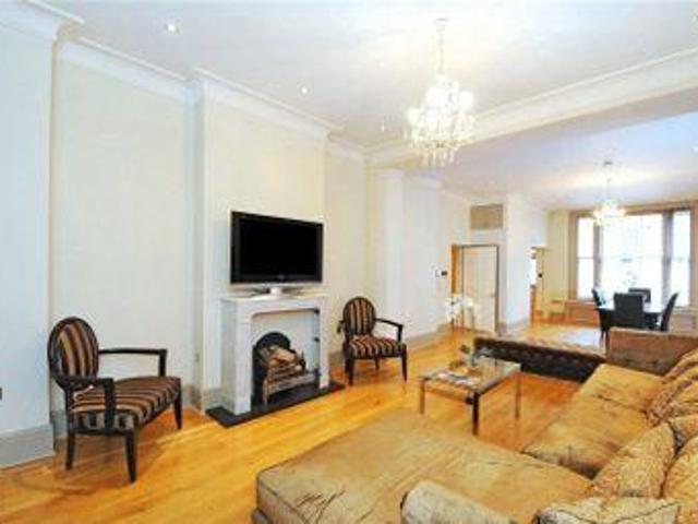 3 Bedrooms Flat for rent in Draycott Place, London SW3
