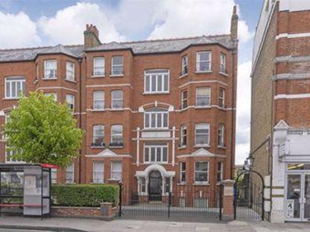 3 Bedrooms Flat for rent in Drive Mansions, Fulham Road, Fulham SW6