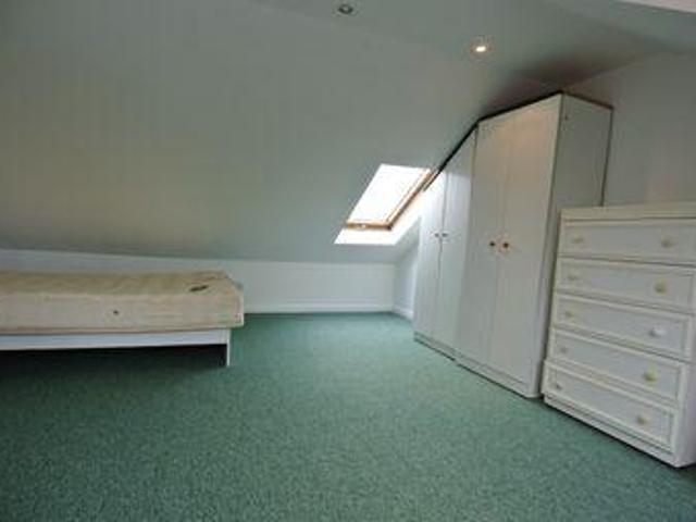 3 Bedrooms Flat for rent in Dudden Hill Lane, Dollis Hill NW10