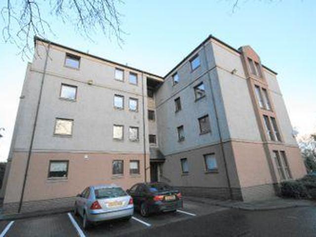 3 Bedrooms Flat for rent in Duddingston Mills, Duddingston, Edinburgh EH8