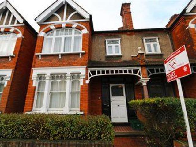 3 Bedrooms Flat for rent in Durnsford Road, London SW19