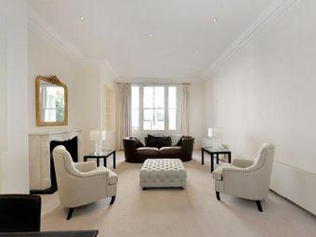 3 Bedrooms Flat for rent in Ennismore Gardens, Knightsbridge SW7